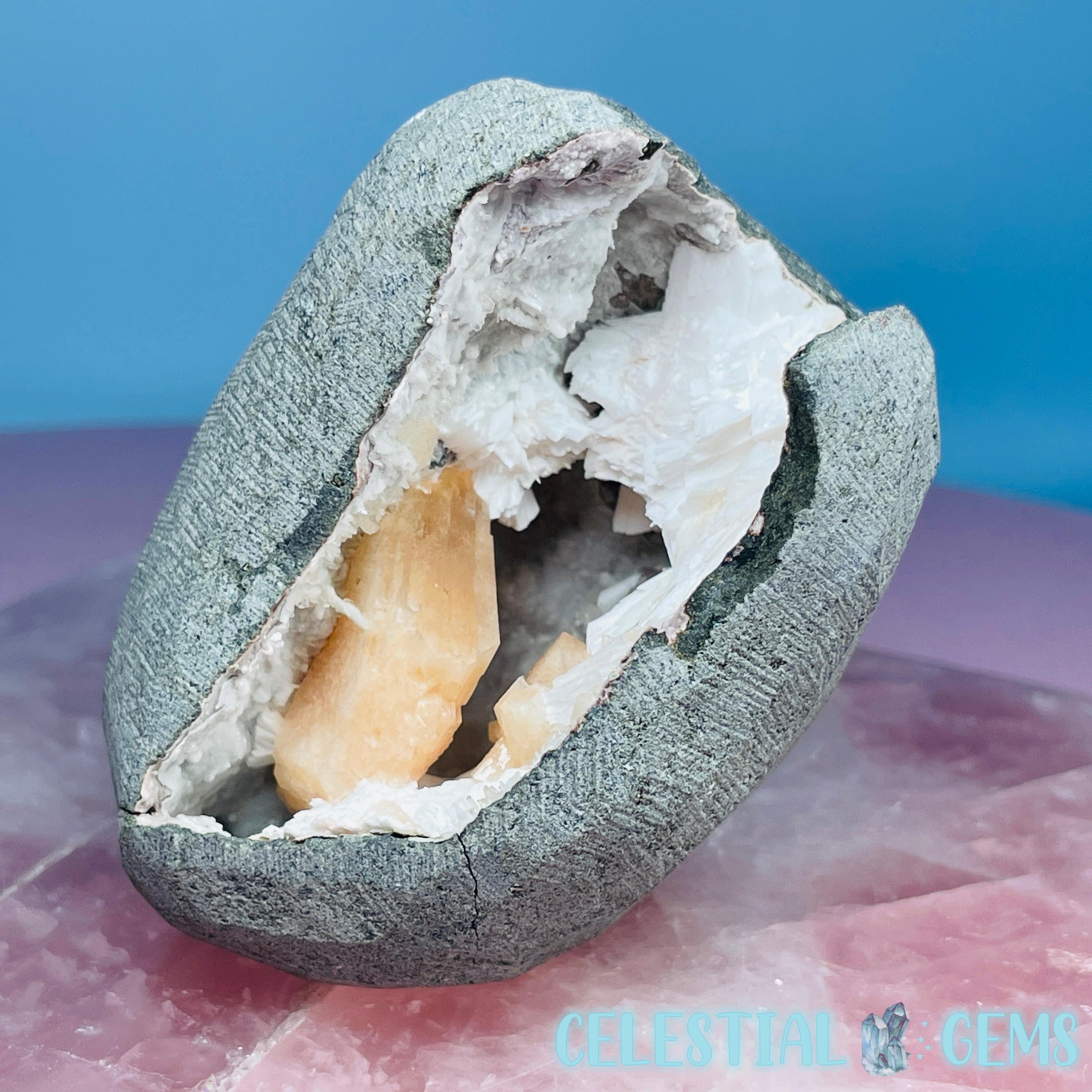 Mixed Zeolite Druzy Geode Medium Standing Freeform – Celestial Gems NZ